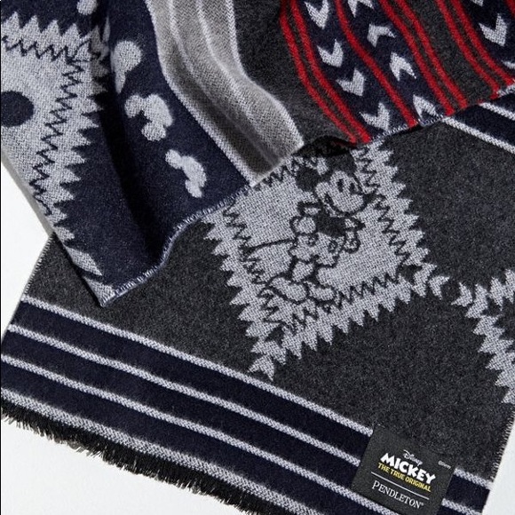 Pendleton | Accessories | Pendleton Disney Mickey Mouse Scarf | Poshmark